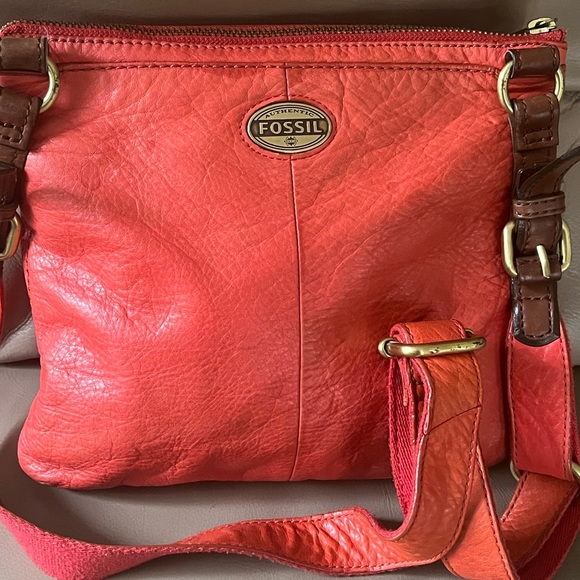 Fossil | Bags | Authentic Fossil Crossbody Purse | Poshmark
